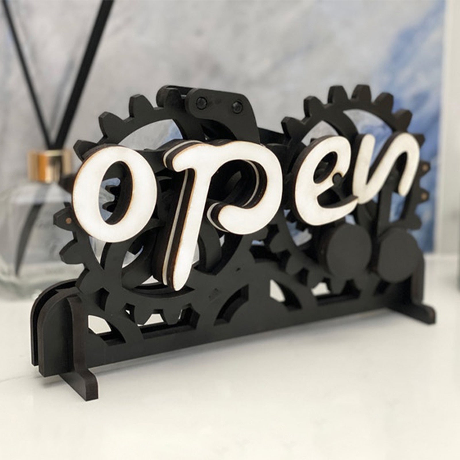 Wooden Double-sided Open/Closed Sign RC8